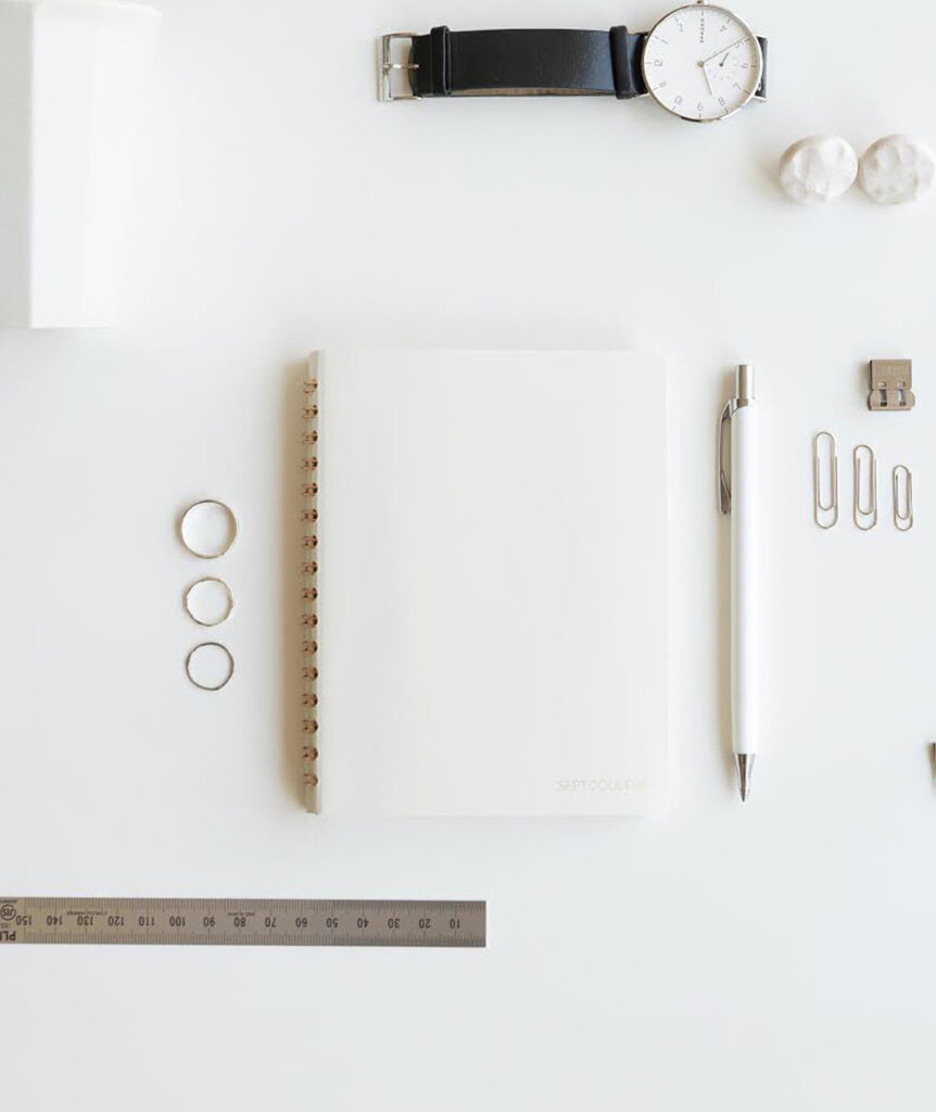 Septcouleur A5 Notebook | 3mm Grid | 100 Sheets | Crisp White - Nipponza